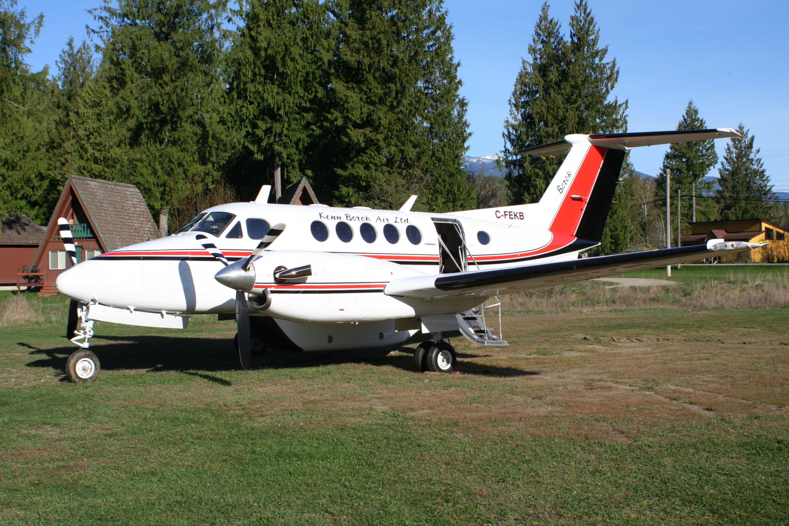 Beechcraft King Air BE200 - Kenn Borek Air